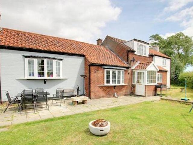 3 Bedroom Detached House For Sale In Huttoft