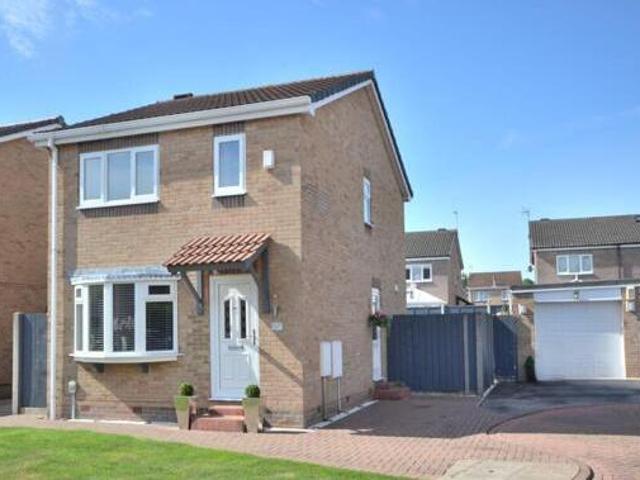 3 Bedroom Detached House For Sale In Hull