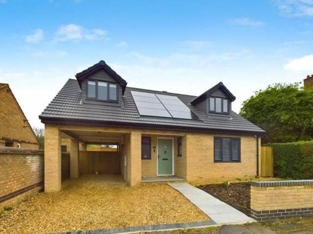 3 Bedroom Detached House For Sale In Huntingdon