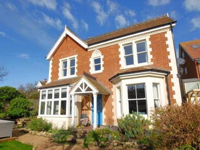 3 Bedroom Detached House For Sale In Hythe