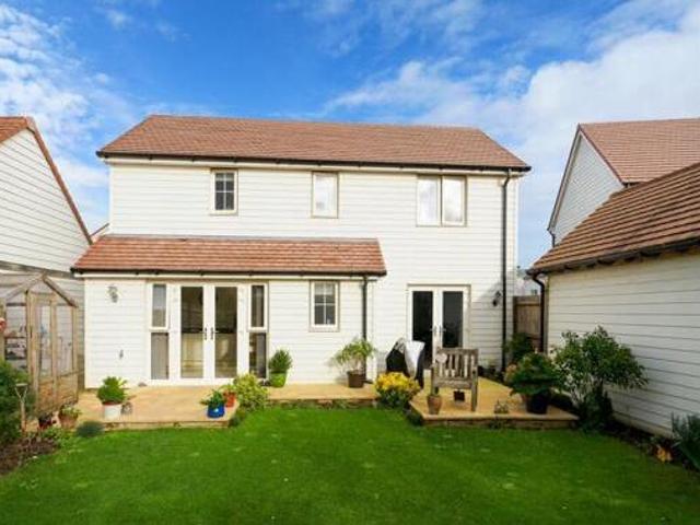 3 Bedroom Detached House For Sale In Hythe