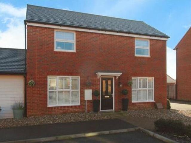 3 Bedroom Detached House For Sale In Hythe, Kent