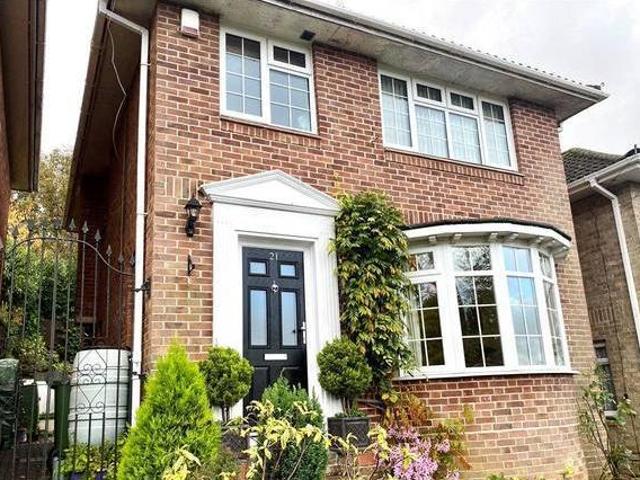 3 bedroom detached house for sale in Ingersley Rise West End Southampton SO30