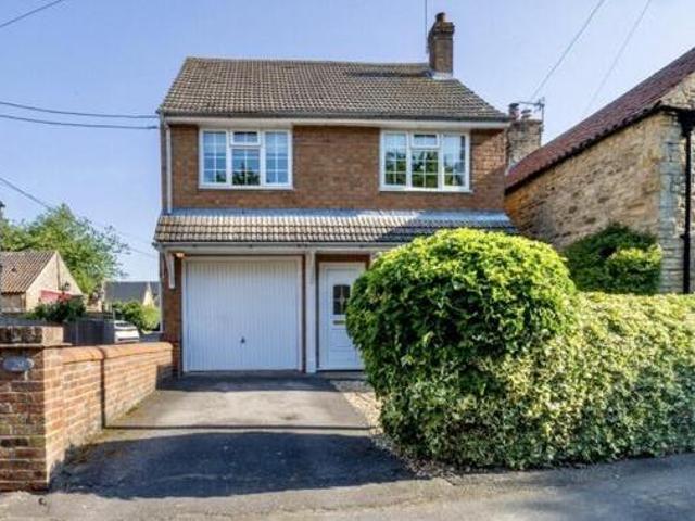 3 Bedroom Detached House For Sale In Ingham. Lincoln
