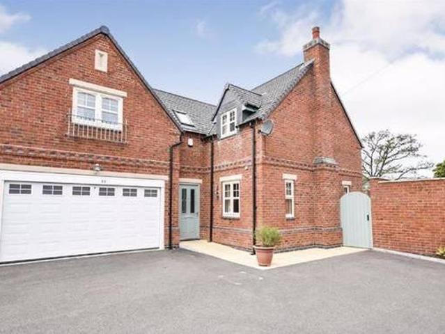 3 bedroom detached house for sale in Ibstock LE67