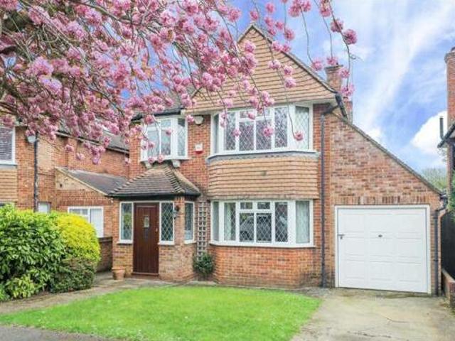 3 Bedroom Detached House For Sale In Ickenham