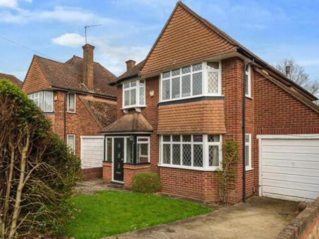 3 Bedroom Detached House For Sale In Ickenham