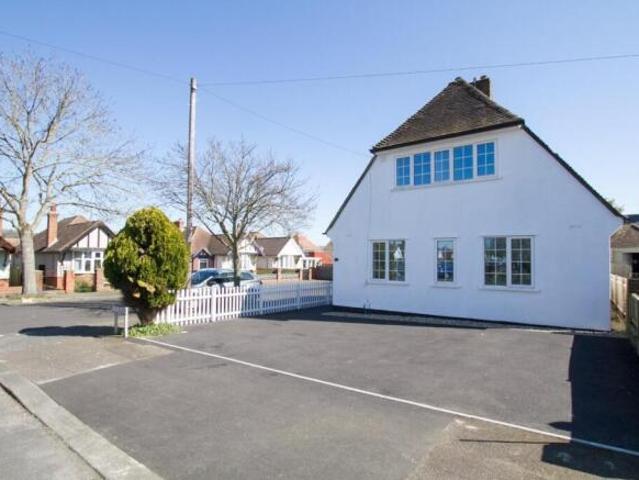 3 bedroom detached house for sale in Ilex Road, Folkestone, Kent, CT19