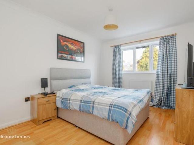 3 bedroom detached house for sale in Isaacs Close, Poole, BH12