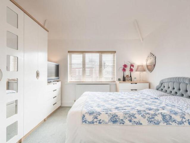 3 bedroom detached house for sale in Jockey Road, Sutton Coldfield, B73 5PP, B73