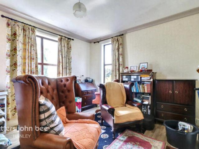 3 bedroom detached house for sale in Jacqueline Street, Tunstall, Stoke On Trent ST6 5JA, ST6