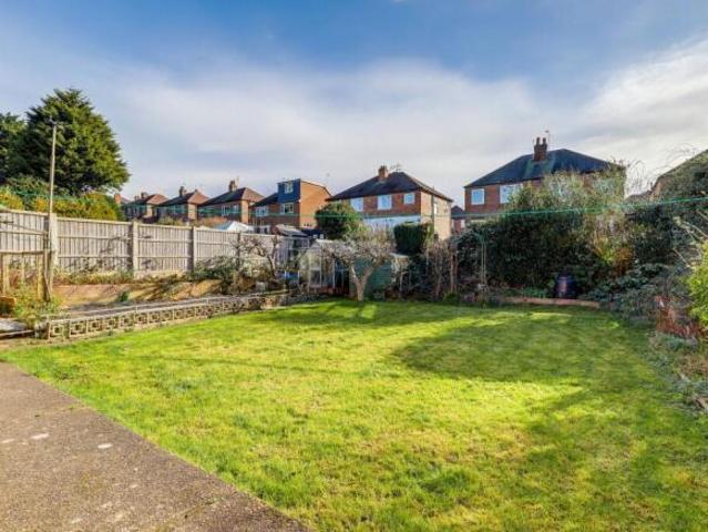 3 bedroom detached house for sale in Jarvis Avenue, Nottingham, NG3