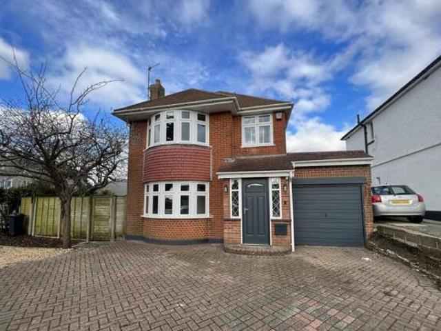 3 Bedroom Detached House For Sale In Oakdale, Poole