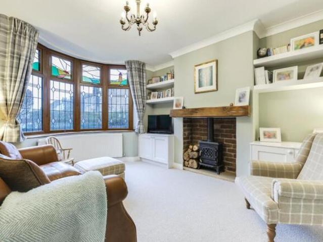 3 bedroom detached house for sale in Old Road, Farsley, Pudsey, West Yorkshire, LS28