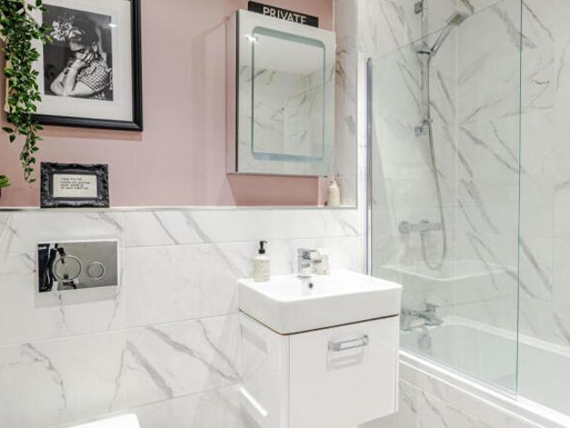 3 bedroom detached house for sale in Old School Drive, Kirk Sandall, Doncaster, DN3