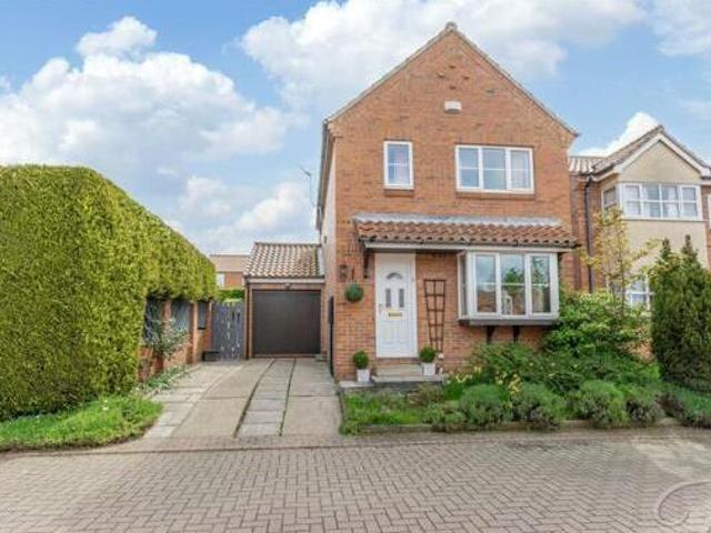 3 Bedroom Detached House For Sale In Ollerton