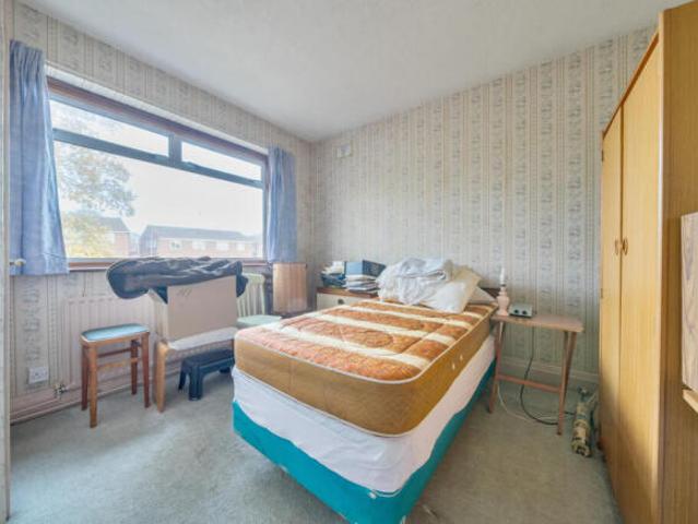 3 bedroom detached house for sale in Orchard Avenue, Belvedere, DA17