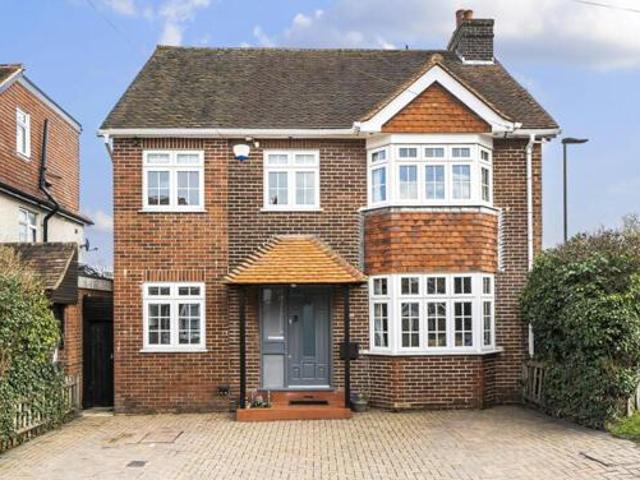 3 Bedroom Detached House For Sale In Orpington, Kent