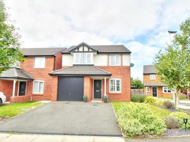 3 Bedroom Detached House For Sale In Orrell Park, Merseyside