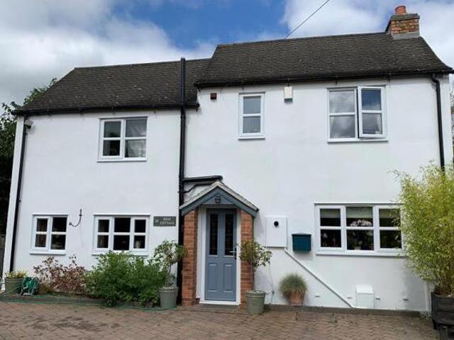 3 Bedroom Detached House For Sale In Osgathorpe