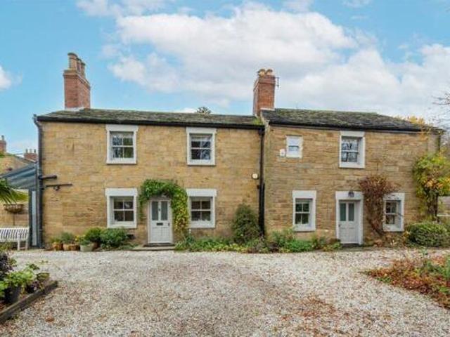 3 Bedroom Detached House For Sale In Oulton