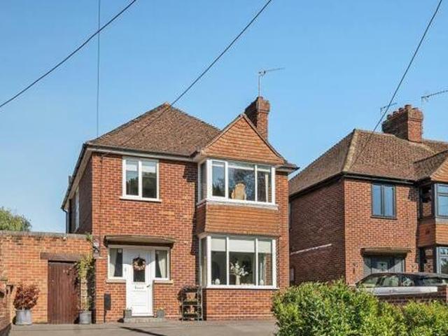 3 Bedroom Detached House For Sale In Oxfordshire