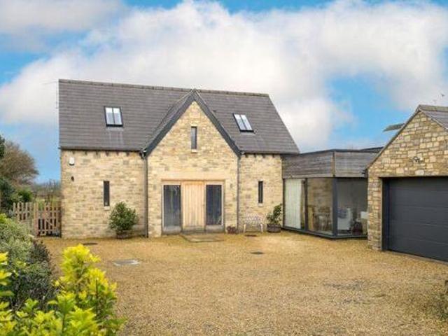 3 Bedroom Detached House For Sale In Lower Almondsbury, Bristol