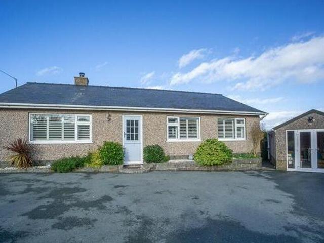 3 Bedroom Detached House For Sale In Lower Llanbedrog