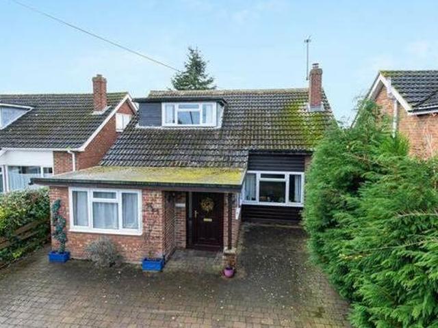 3 bedroom detached house for sale in Loyd Road Didcot OX11