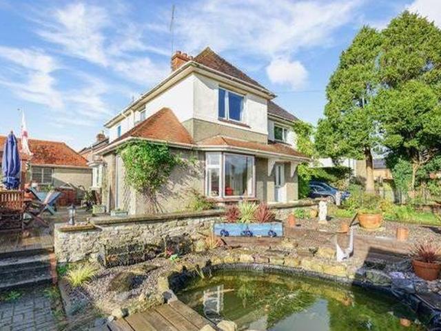 3 bedroom detached house for sale in Lodden Gillingham SP8 SP8