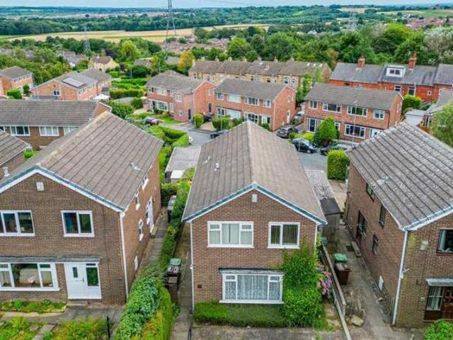 3 Bedroom Detached House For Sale In Lofthouse