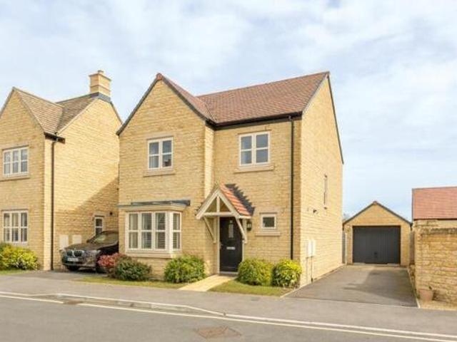 3 Bedroom Detached House For Sale In Long Hanborough