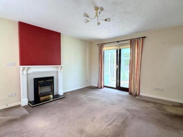 3 bedroom detached house for sale in Longstock Close, Oakwood, Derby, DE21