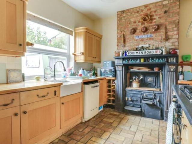3 bedroom detached house for sale in London Road, Ipswich, IP1