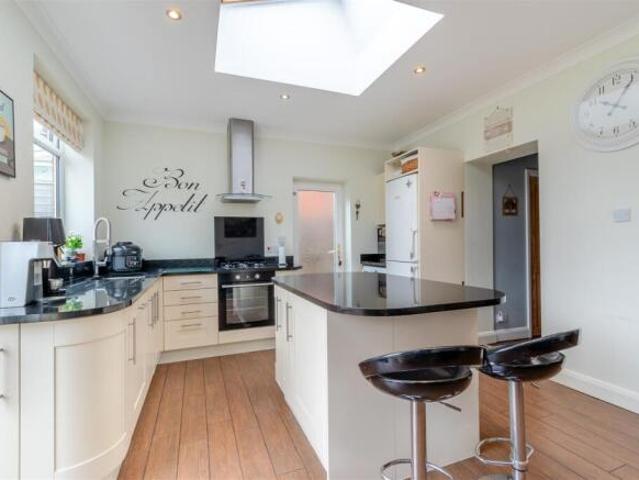 3 bedroom detached house for sale in Loose Road, Maidstone, ME15