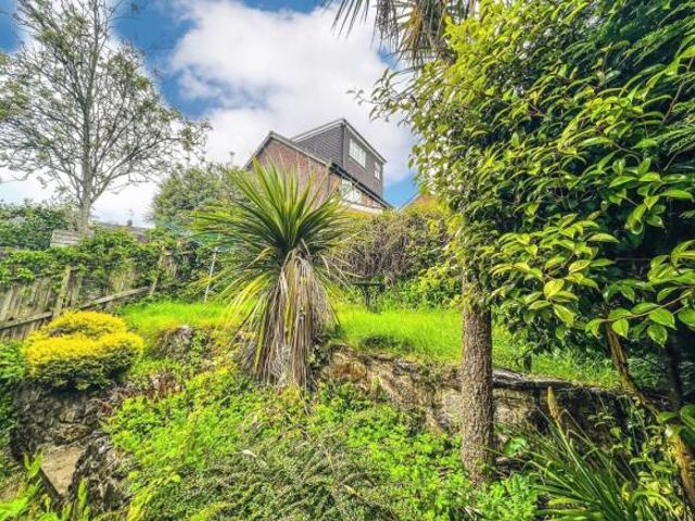 3 bedroom detached house for sale in Launcelot Crescent, Thornhill, Cardiff, CF14