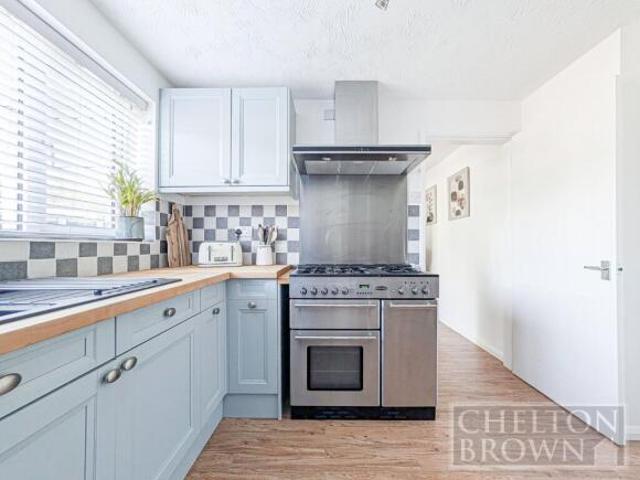 3 bedroom detached house for sale in Lancaster Way, Northampton, Northamptonshire, NN4