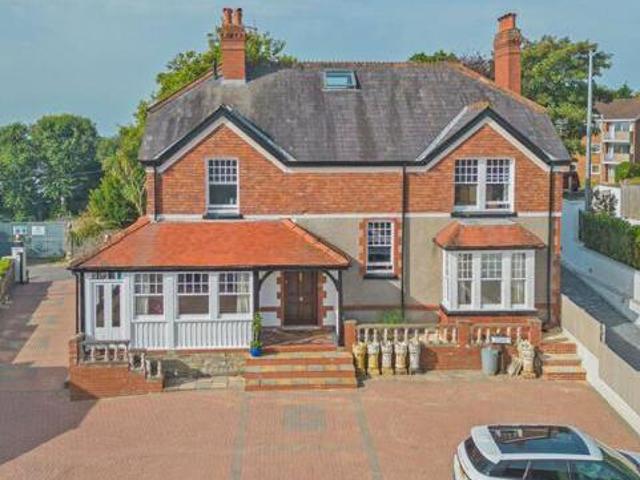 3 Bedroom Detached House For Sale In Langland