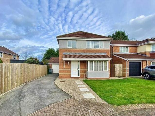 3 Bedroom Detached House For Sale In Langley Park