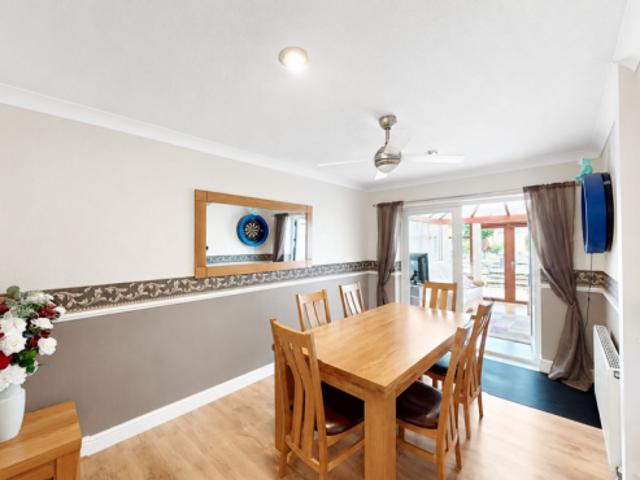 3 bedroom detached house for sale in Landedmans, Westhoughton, BL5