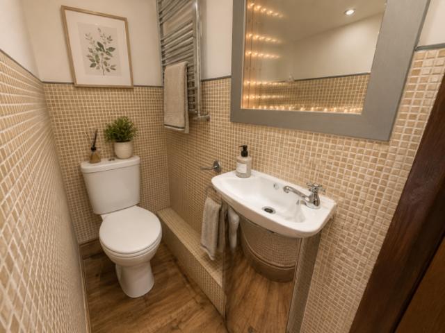 3 bedroom detached house for sale in Lane End Mount, Pudsey, LS28 9AE, LS28