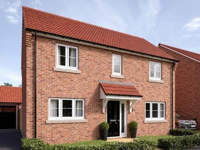3 Bedroom Detached House For Sale In Leeds