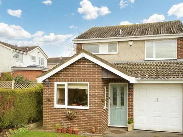 3 Bedroom Detached House For Sale In Leeds