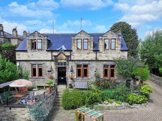 3 Bedroom Detached House For Sale In Leeds Road