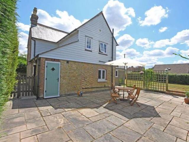 3 bedroom detached house for sale in Leeds Road, Maidstone, ME17