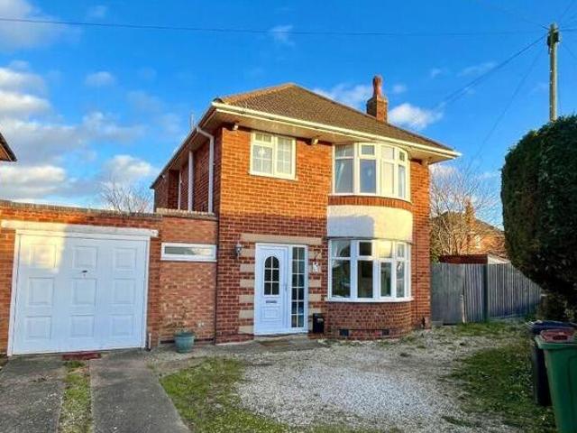 3 Bedroom Detached House For Sale In Leicester, Leicestershire