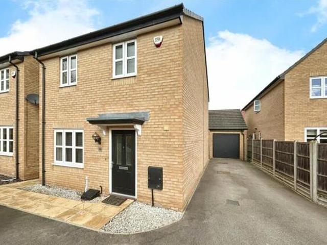 3 Bedroom Detached House For Sale In Leicester, Leicestershire