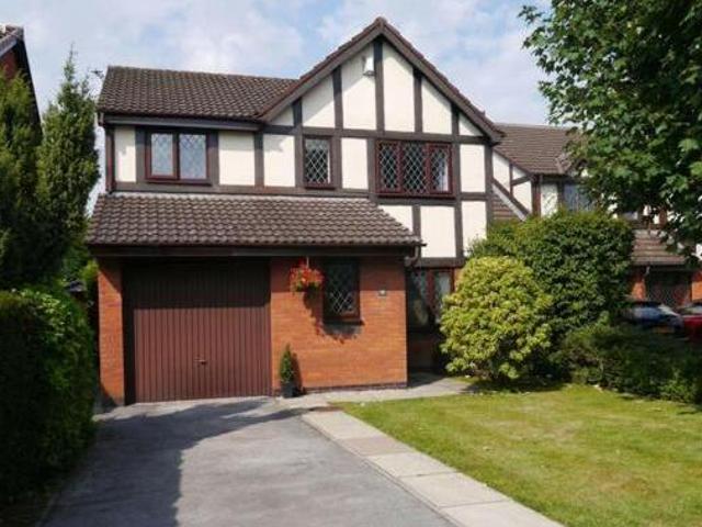 3 Bedroom Detached House For Sale In Leigh, Greater Manchester