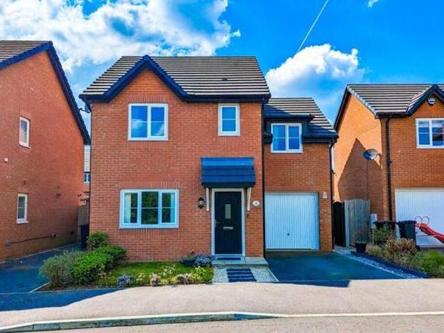 3 Bedroom Detached House For Sale In Leigh, Greater Manchester