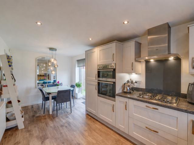 3 bedroom detached house for sale in Little Clover, Lymm, WA13 9FF, WA13
